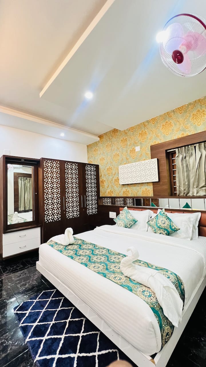 Luxury Villa With Private Pool, - Wayanad