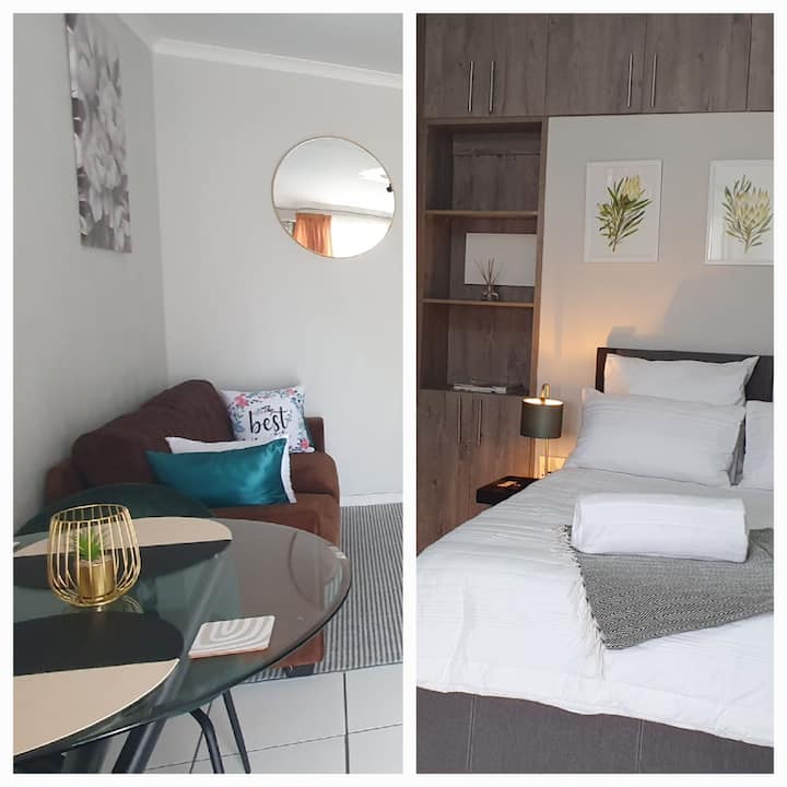 Cozy Cottages Near Or Tambo Airport & Greenstone - Edenvale