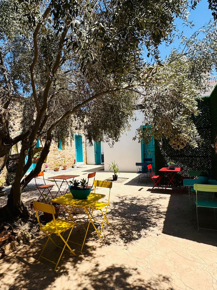 Guest House. Center Of The History - Famagosta