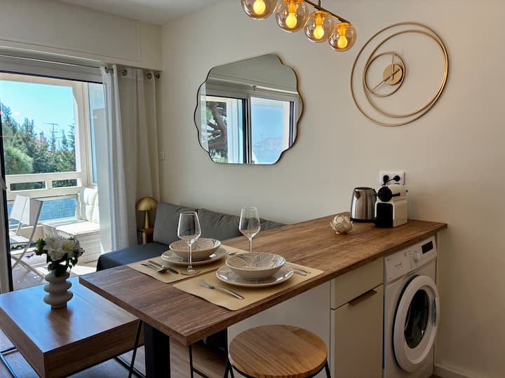 Cosy T2, Terrasse, 10 Min Centre/plages, Parking - Cannes