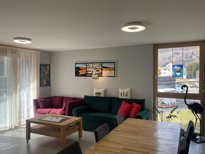 À Deux Pas Des Bains Et Des Montagnes ! - La Roche