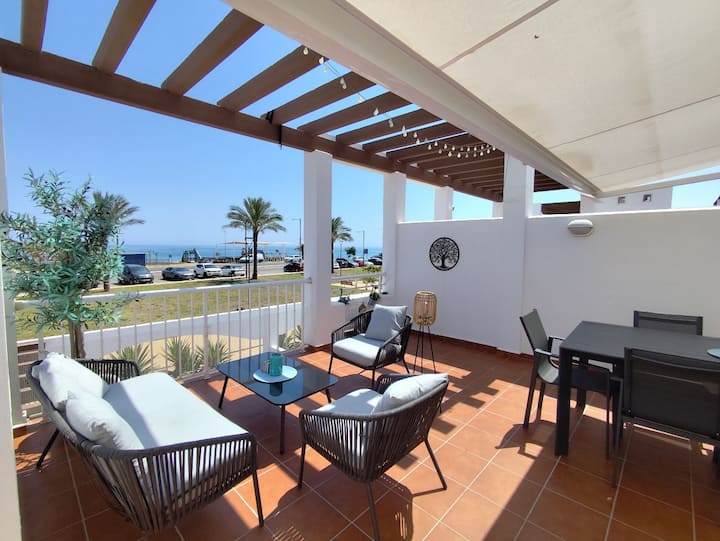 Front Line Apartment With Wifi, Pool And Uktv - Mojácar