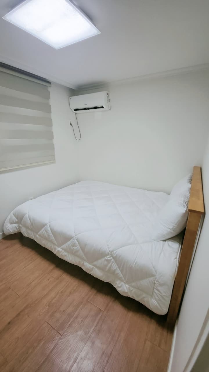 황리단길 대릉원 천마총 도보 5분 아늑한 퀸침대 투룸 3-2 - Gyeongju-si