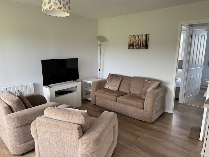 Family Friendly 2 Bedroom Bungalow - Lymington