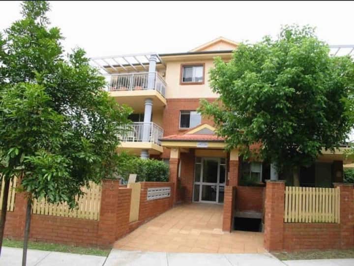 Family-friend 3br Home In Chatswood Near Station - Willoughby