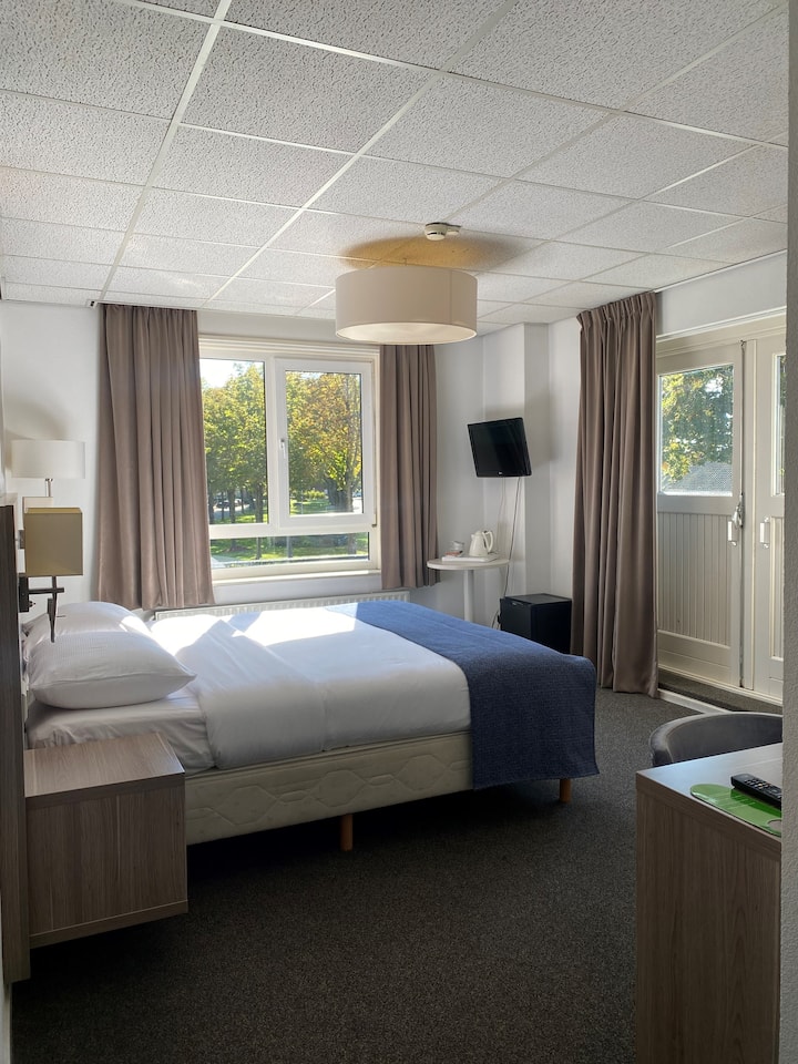 Comfort Double Or Twin Room With Balcony Flexible - Emmeloord