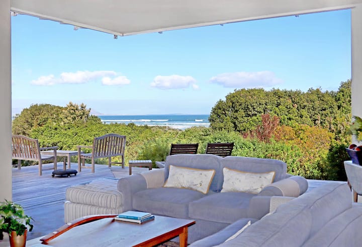 Beach*pool*breakfast*staff*fire - Hermanus