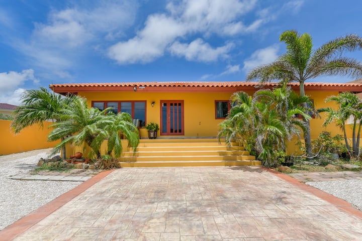 Villa Arantxa, A Local Experience - Aruba