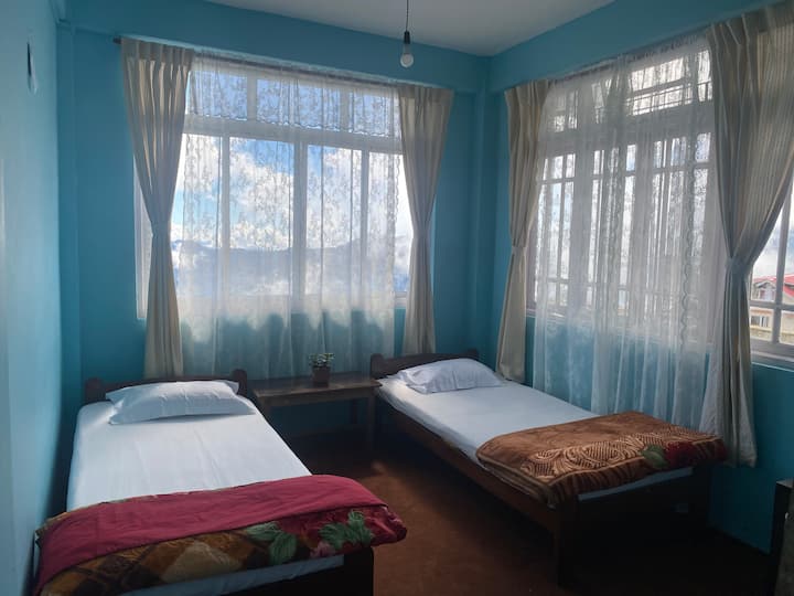 Sadamo Homestay (3bhk Flat) - Darjeeling