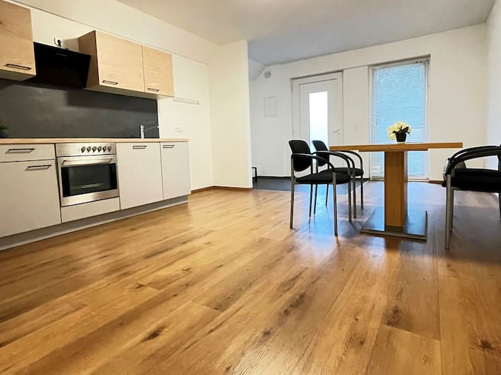 Geräumige 100 M² Wohnung - Villach
