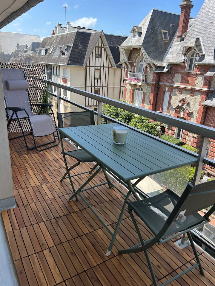 Studio Cabine Centre-ville En Bord De Mer - Houlgate