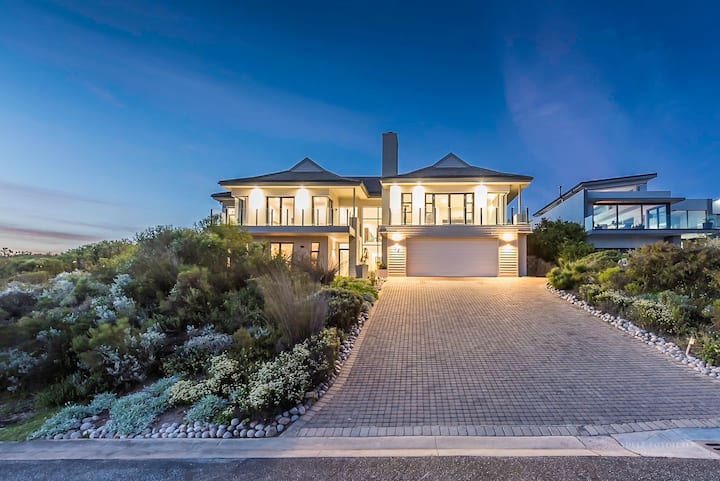 Freestanding Home/pinnacle Point - Mossel Bay