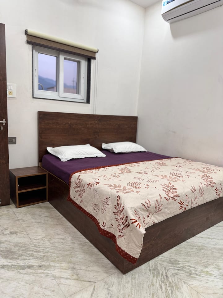 Mini_studio On 2nd Floor (100m From Bus Stand) - Rishikesh