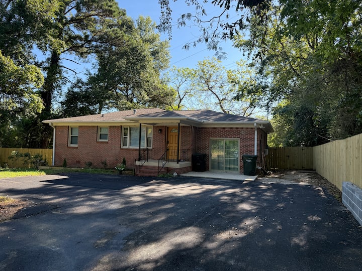 Pocahontas Retreat (In The Mccalla Area) - Green Pond, AL