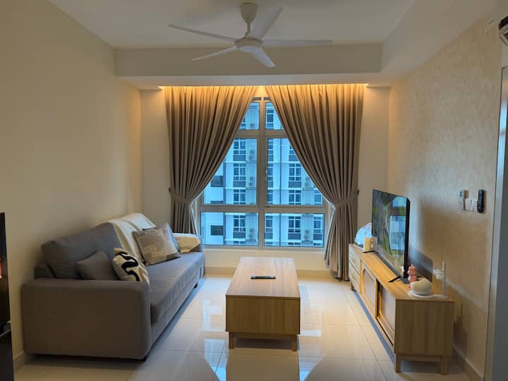 2r Kajang Retreat | Pool View | Wifi | Ukm | Bangi - Semenyih