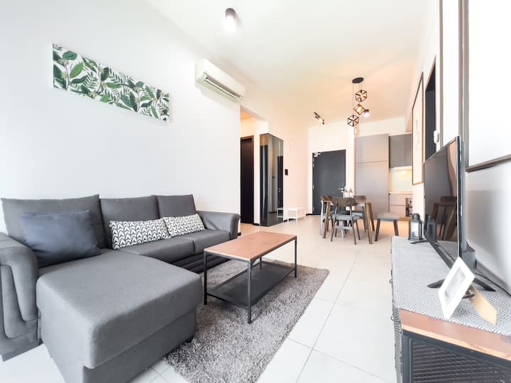 Kl 3 Bedrooms Skyline View | 2 Pools | Merdeka118 - Kepong