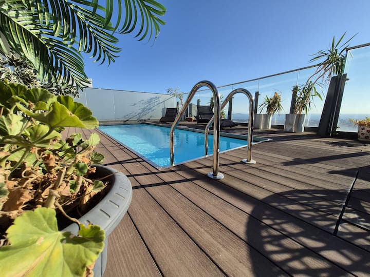 29.kat Havuzlu Jakuzili Deniz M. - Ataşehir