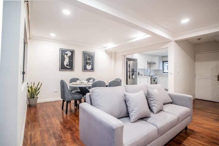 Villa Real Cuenca – Exclusiva Y Moderna +2 Garajes - Cuenca