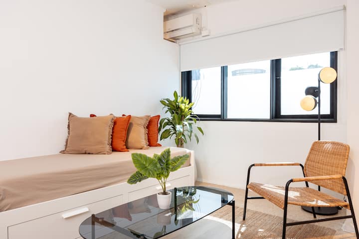 Stunning Loft W/ac & King Bed In Provenza - Medellín