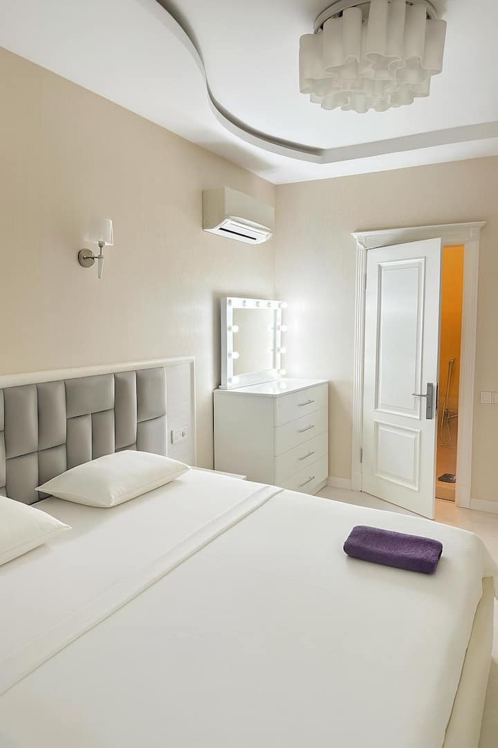 Park Azure · 2 Bdr · 2 Bathr - Bakú