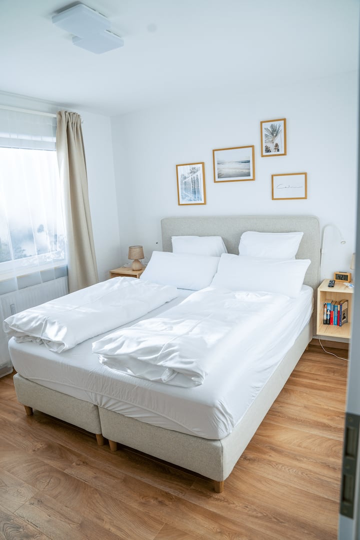 Helle Wohnung Mit Terrasse + Küche + Parkplatz - Gerlingen