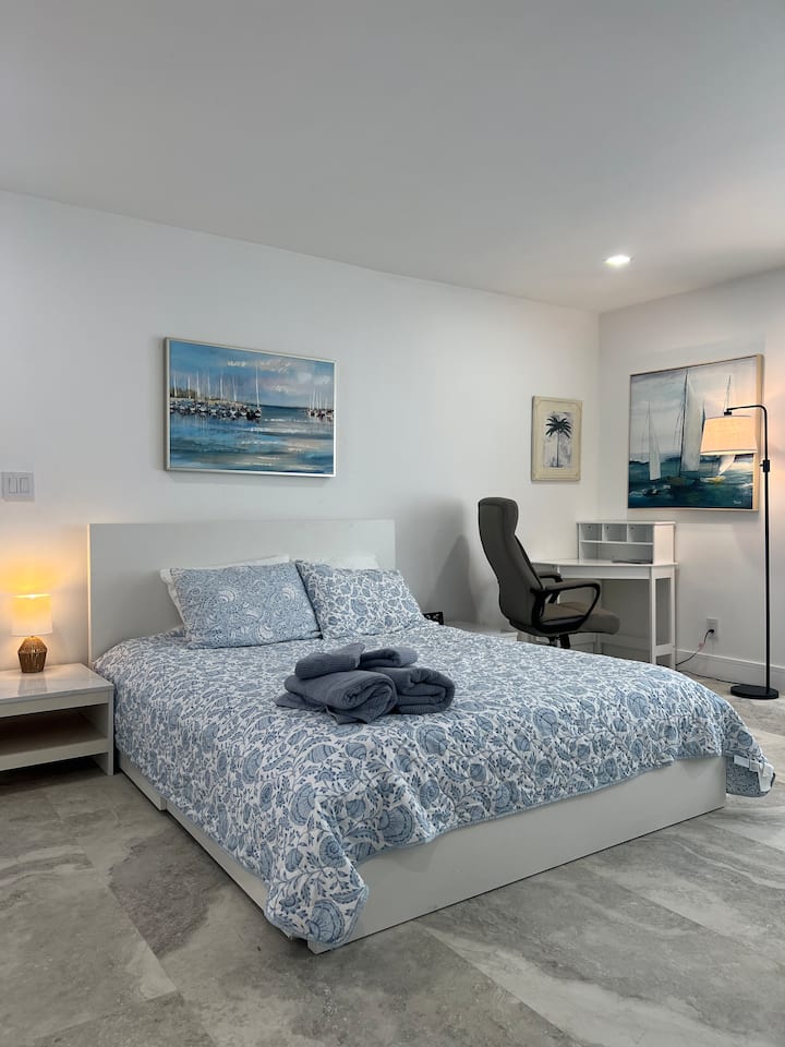 Guest Suite Near Fort Lauderdale Intl Airport - Plantation, FL