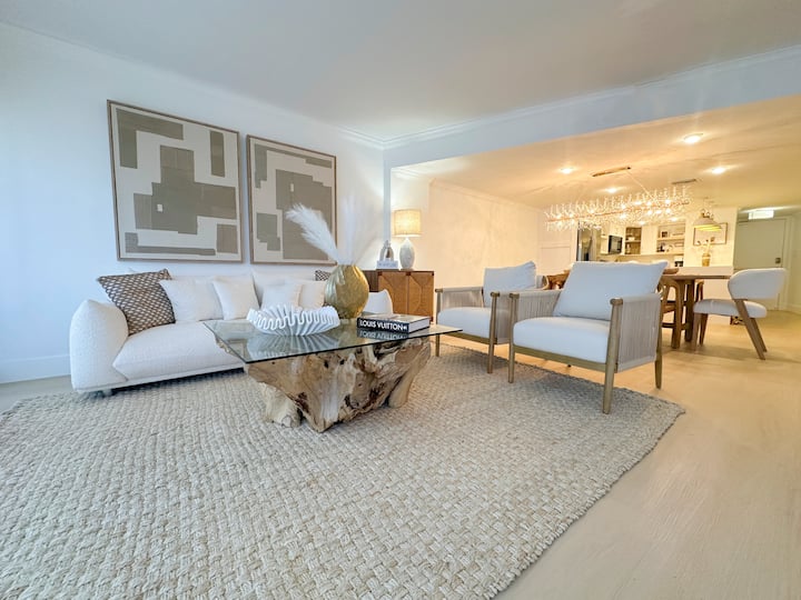 Freshly Renovated Coastal Stay • 2 Kings • Marina - Key Largo, FL