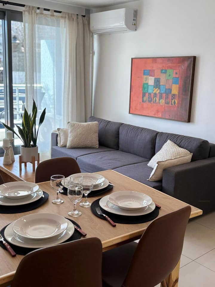 Apartamento Con Estilo En Malvin - Montevideo