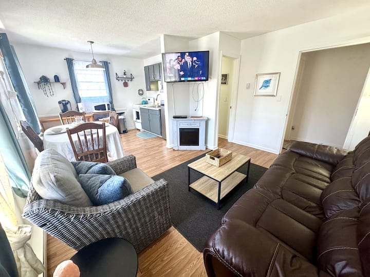 Mid-term 2br • Near Atlantic Park & Boardwalk - Virginia Beach, VA