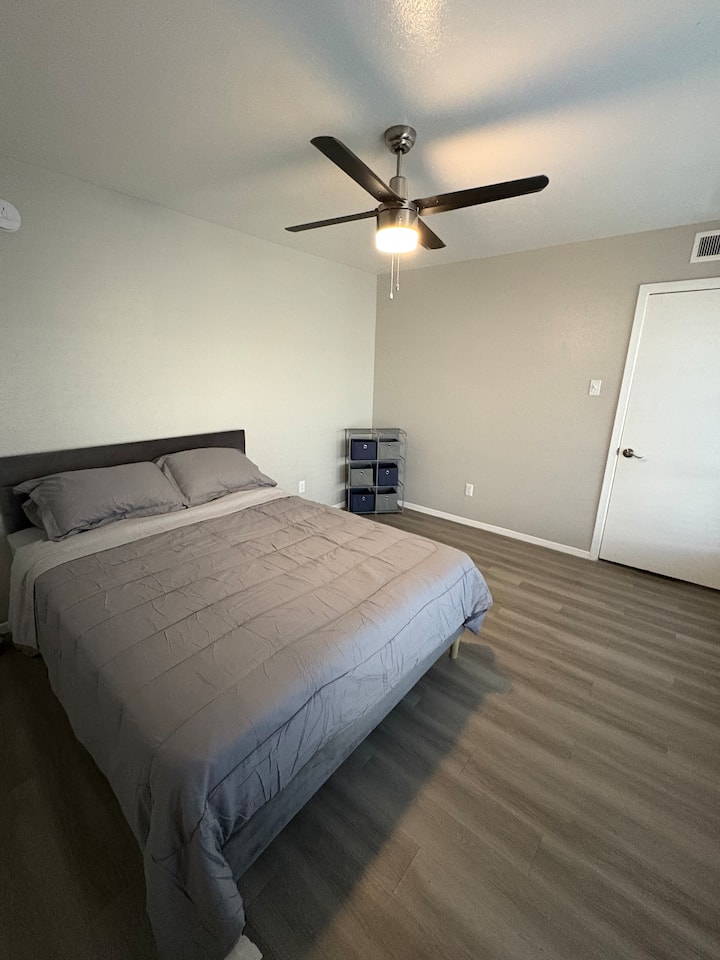 Dfw Spacious 2br/25 Min From Dallas Airport - Bedford, TX