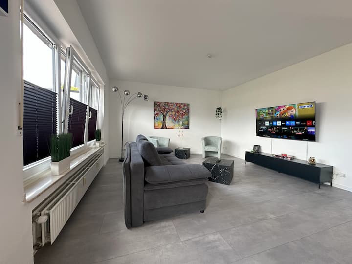 Penthouse, Kingsize, 650mbit, Kitchen, Workspace - Euskirchen