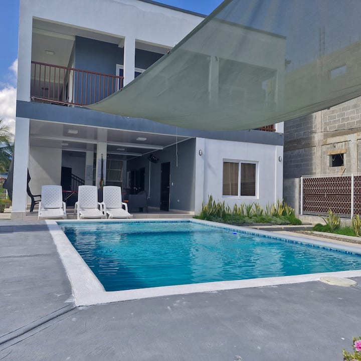 Villa Madrid En Residencial Marbella - Omoa