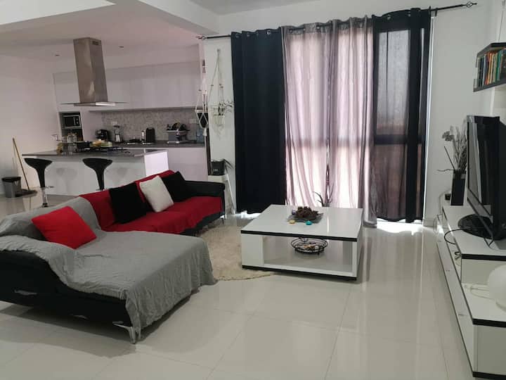 Apartamento-praia Cabo Verde-edifício Crioula - Praia