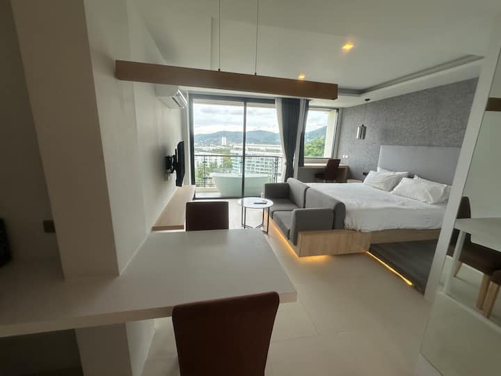 卡伦乌托邦豪华海景公寓|  无边泳池  | 健身房 | - Kata Beach