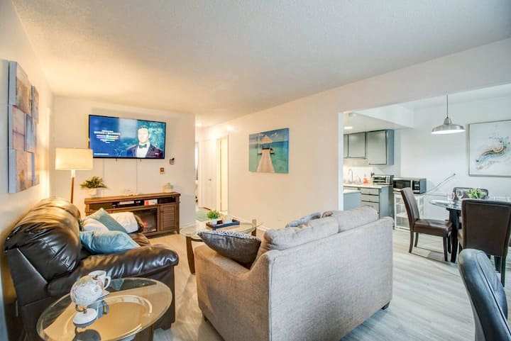 Ocean Breeze 2br Apt By Wavepool - Virginia Beach, VA