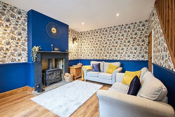 Cozy One-bedroom Cottage Retreat - Haworth