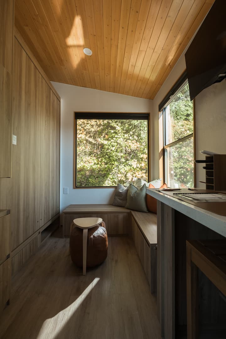 Pet Friendly Cabin On Hood Canal - Hoodsport, WA