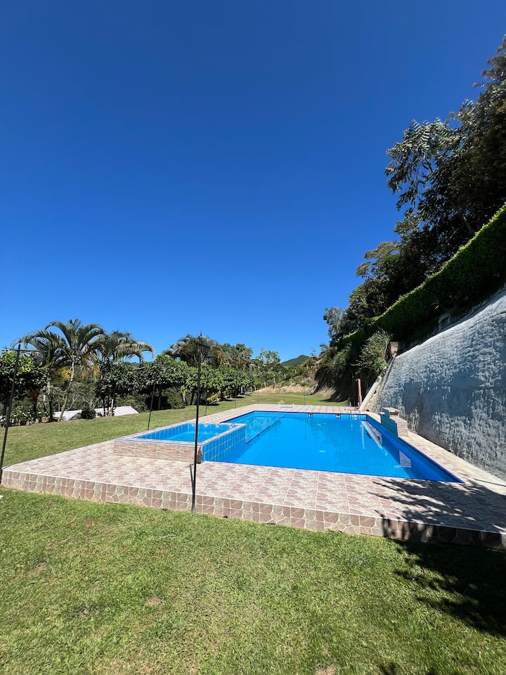 Finca Lebrija Con Piscina 5 Habitaciones Y 4 Baños - Lebrija