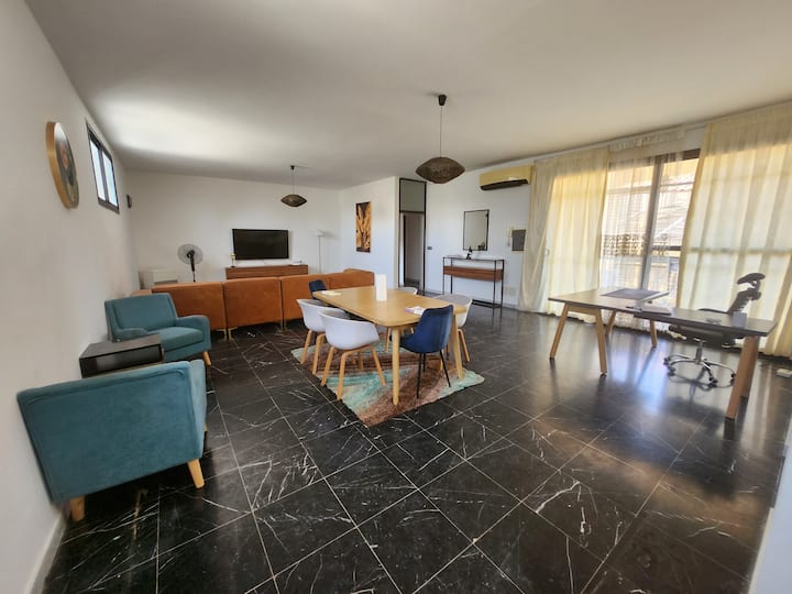 Appartement Moderne Lumineux Aux Almadies - Dakar