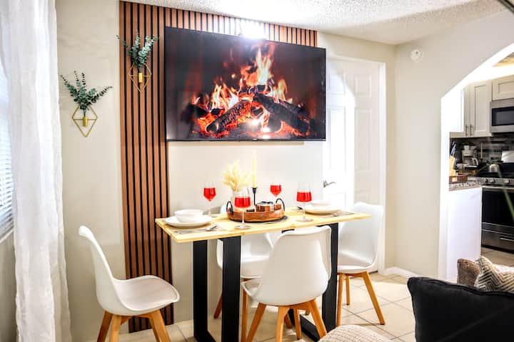 Tranquil Modern Home In Orlando 20 Min Universal - Apopka, FL