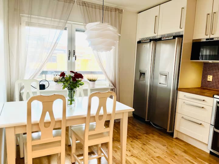 Room At A Great Location In Södermalm - Stockholm