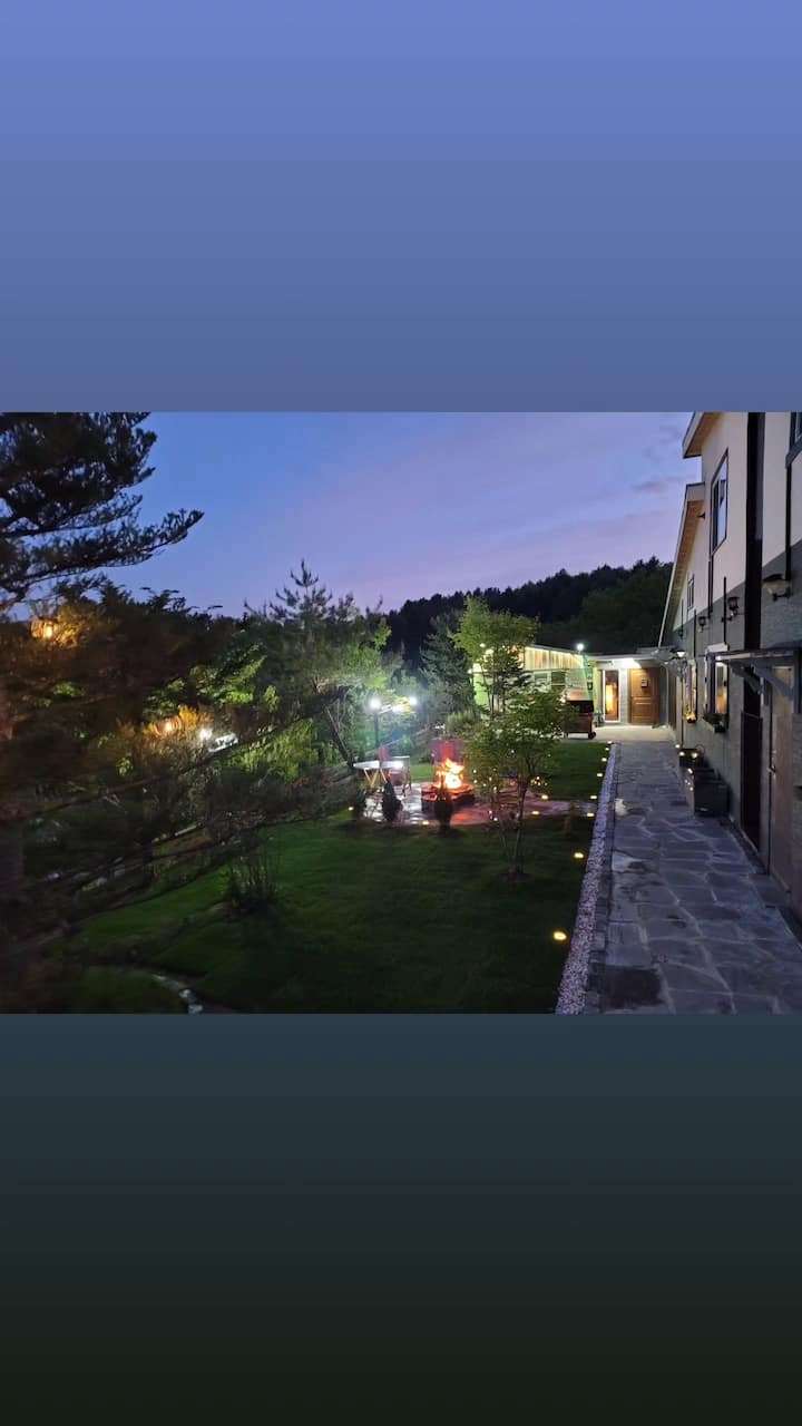 그대로 그렇게 - South Korea