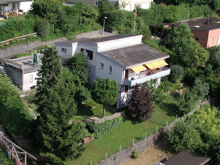 5-zi. Haus, Garage, Garten, Tolle Aussicht - Aarau