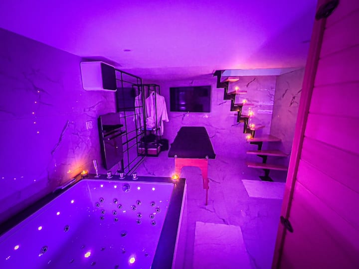 Jacuzzi Privatif Spa Sauna - Lisieux