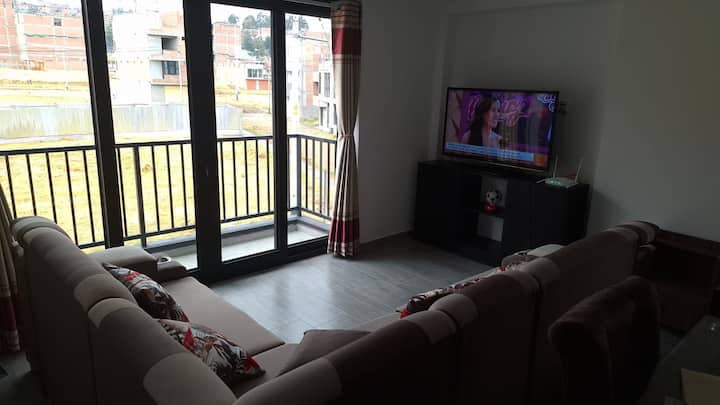 Departamento A 10 Minutos Del Centro Con Cochera - Huancayo