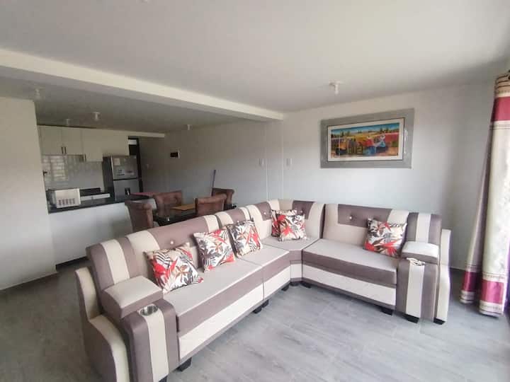 Departamento A 10 Minutos Del Centro Con Cochera - Sapallanga