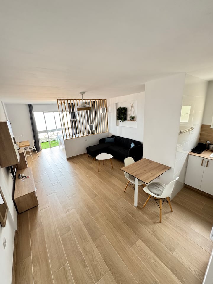 Tabaiba Modern & Bright Apartment Sea View - La Laguna