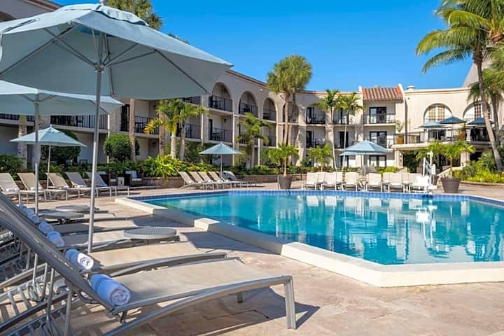 1-bedroom Suite | Wyndham Boca | Pool View Stay - Boca Raton, FL