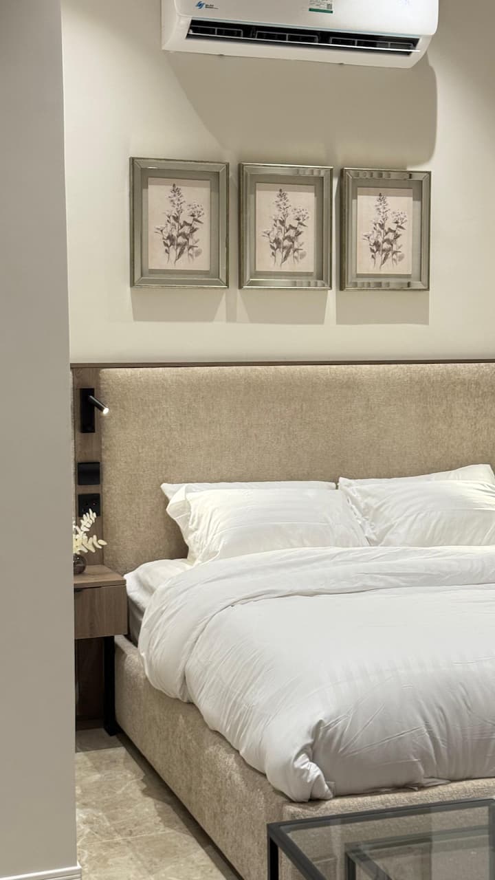 استديو بتصميم عصري وانيق - Riad