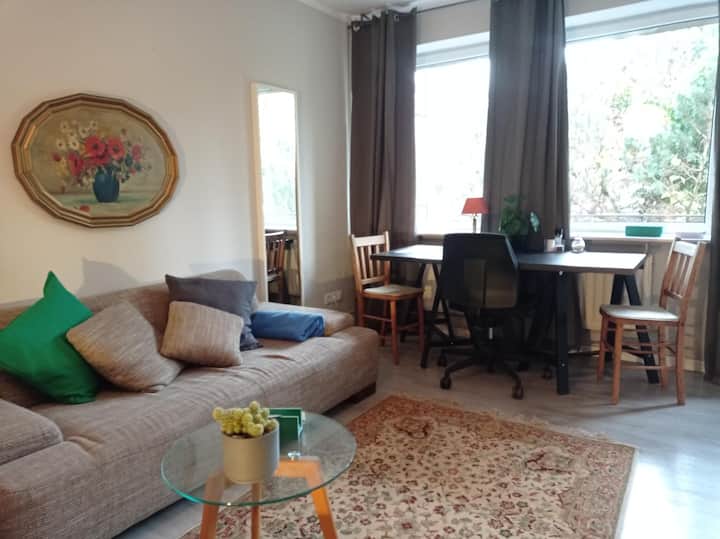 Gemütliche Wohnung In Hamburg-wandsbek, Citynah! - Stapelfeld